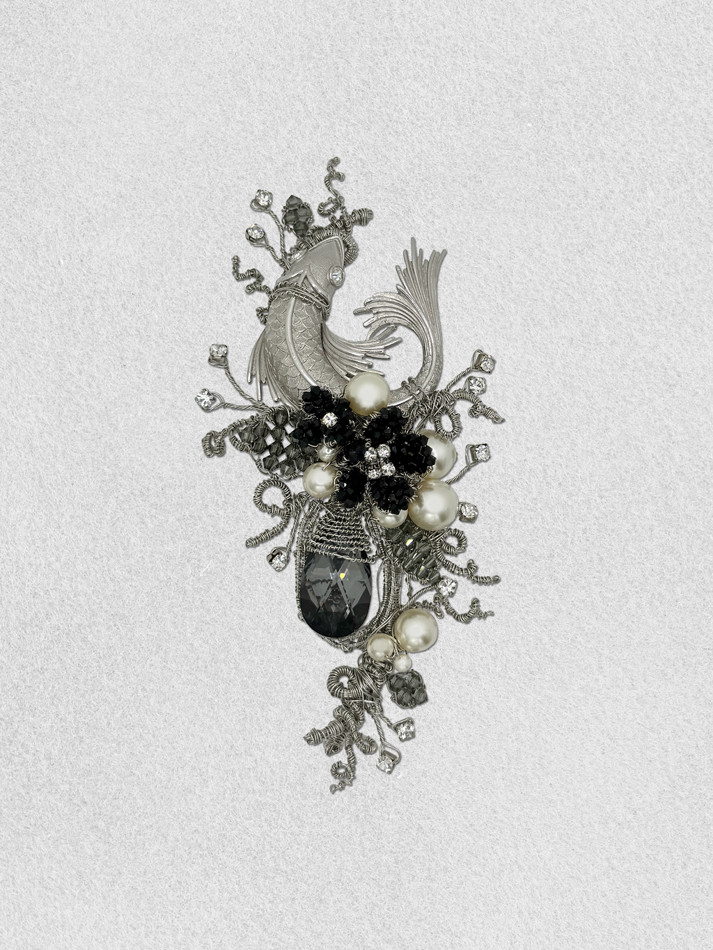 Men's Lapel Pin - Silver Fins Under the Moon – Mindy Lam Jewelry